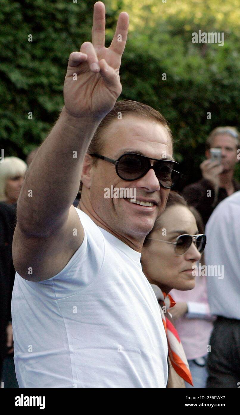 Jean claude van damme wife gladys hi-res stock photography and images ...
