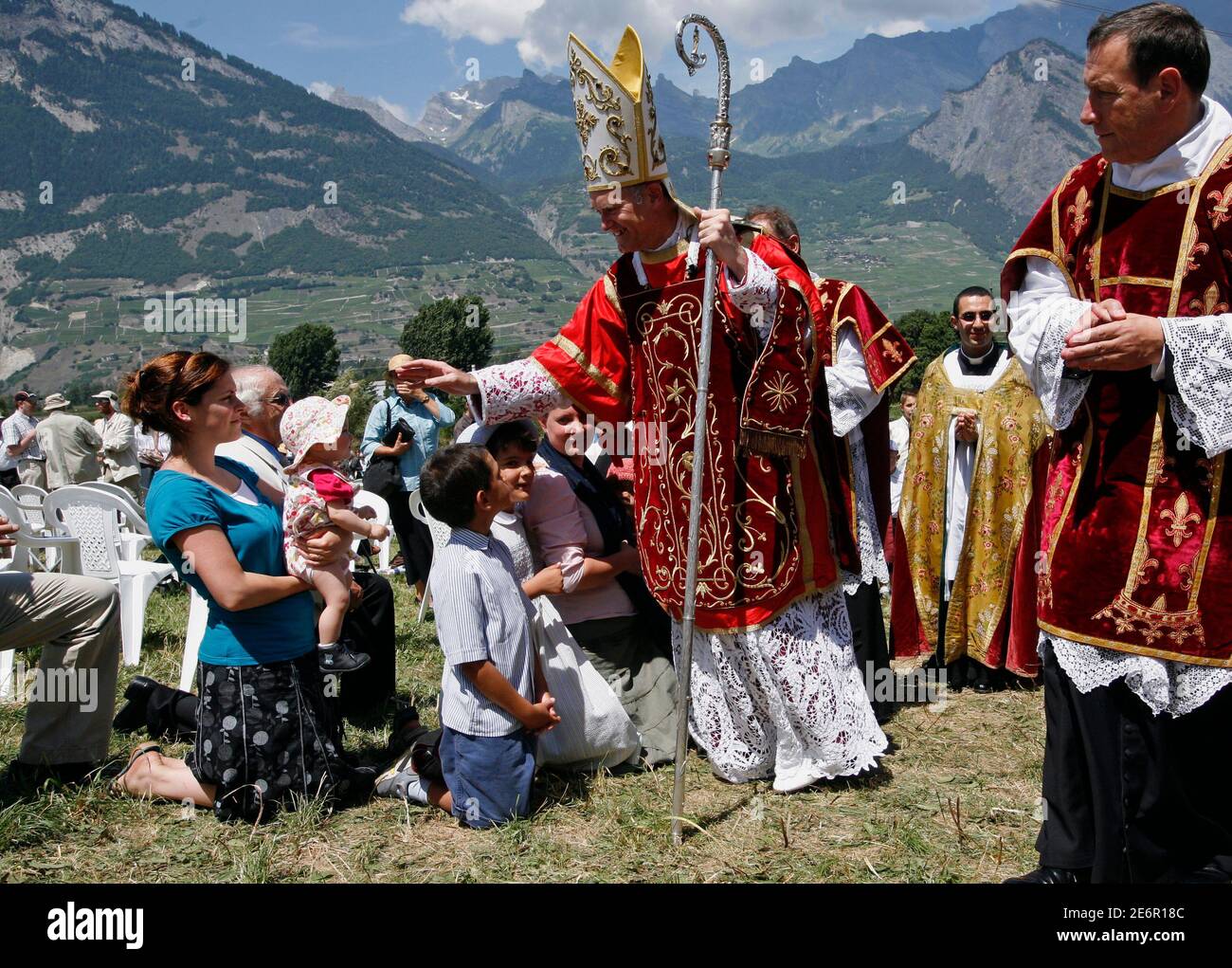 Archbishop lefebvre econe hi-res stock photography and images - Alamy