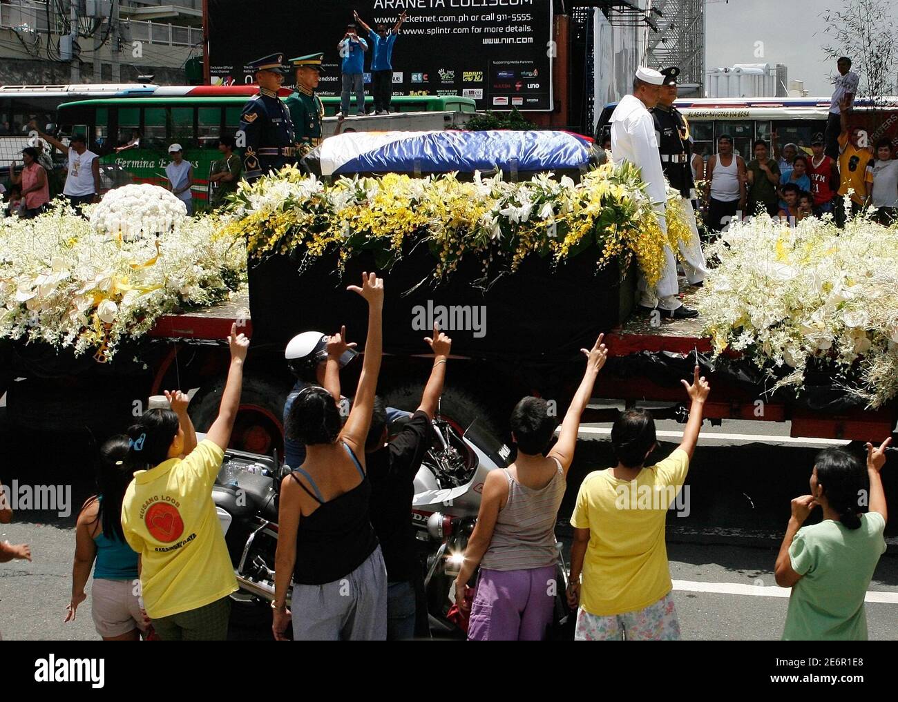 Corazon aquino manila hi-res stock photography and images - Alamy