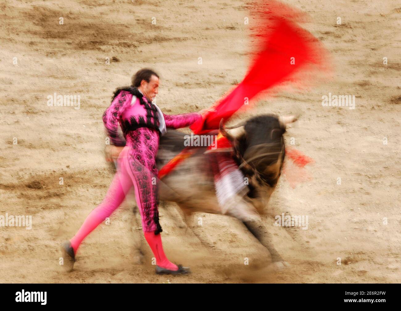 Matador pictures hi-res stock photography and images - Alamy