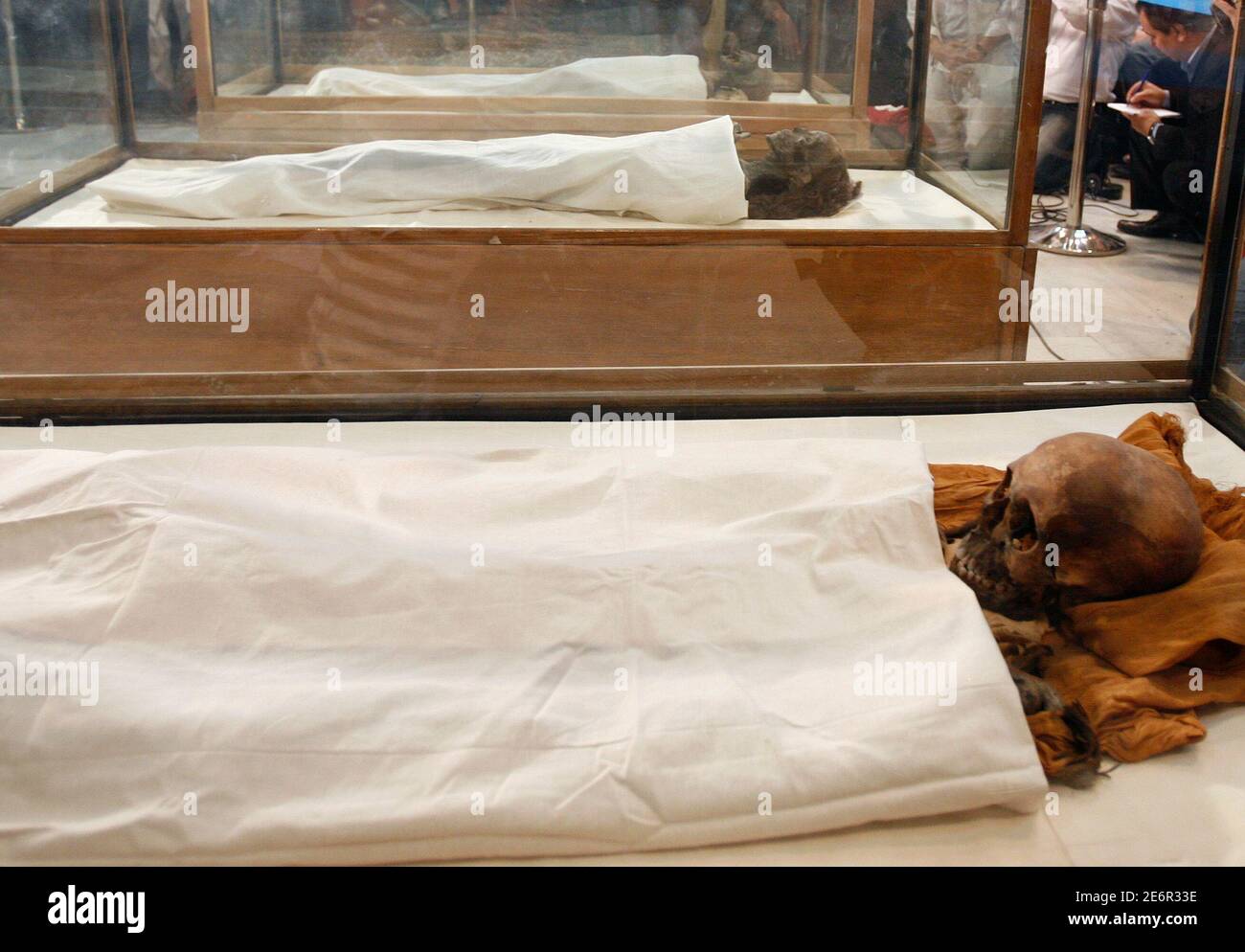 Akhenaten Mummy High Resolution Stock Photography and Images - Alamy