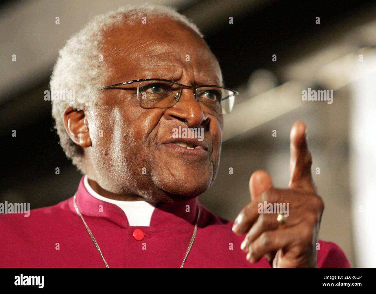 Desmond Tutu Nobel High Resolution Stock Photography and Images - Alamy