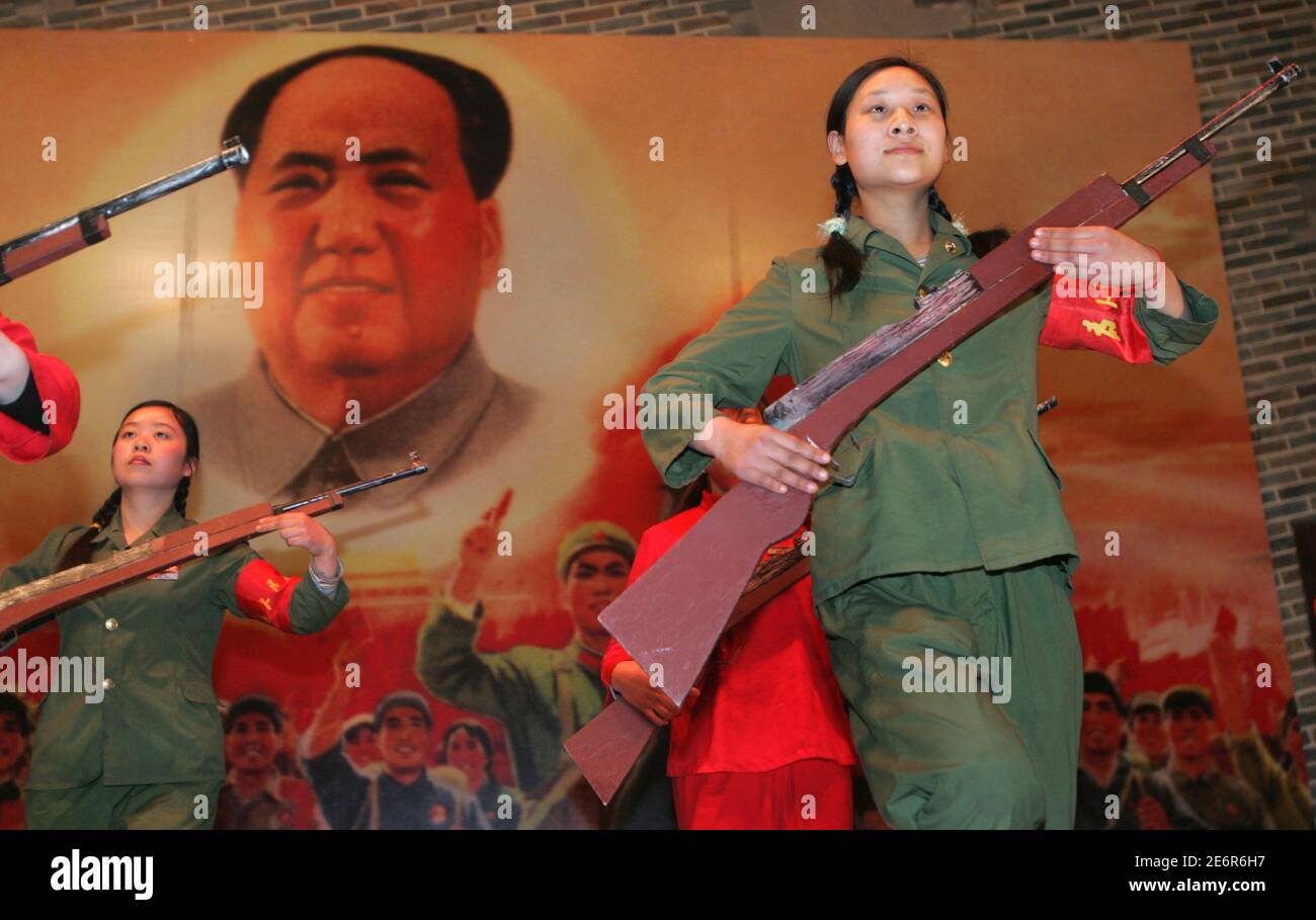 1966 red guards hi-res stock photography and images - Alamy