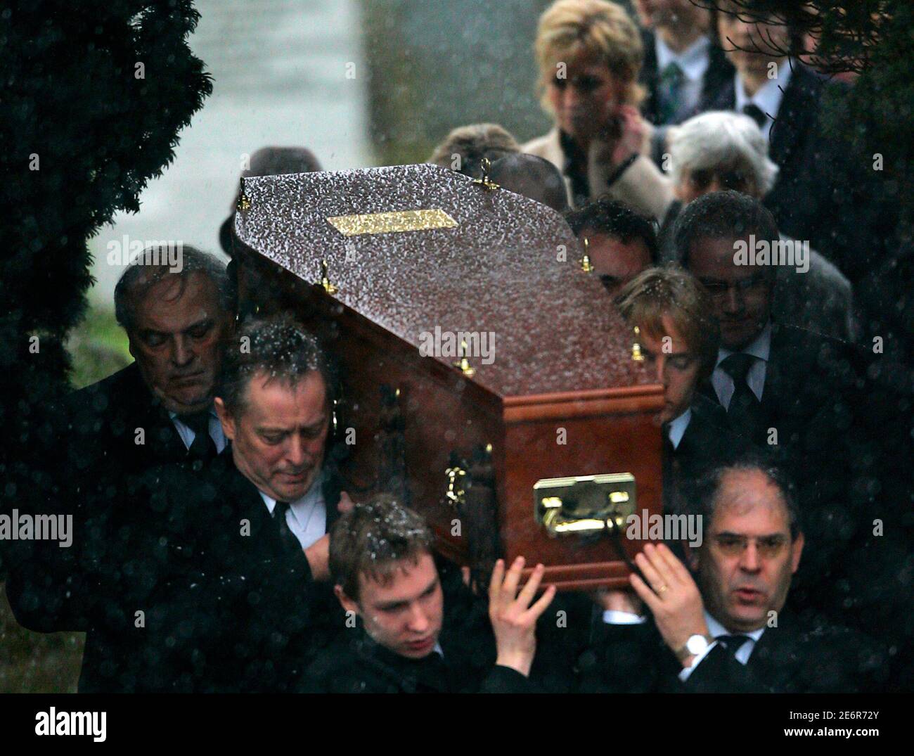 Magnus magnusson from mastermind hi-res stock photography and images ...