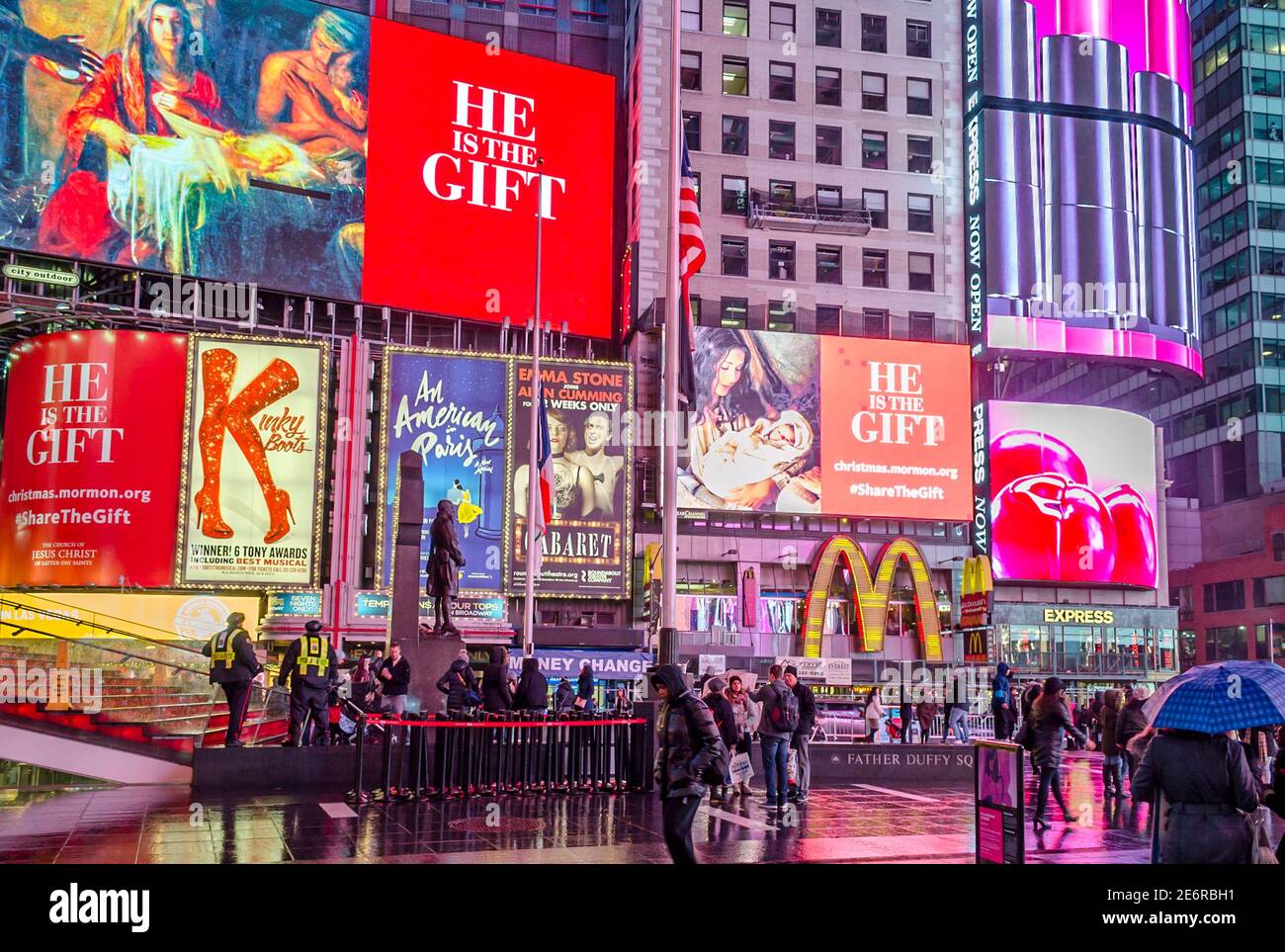Mcdonalds busy night hi-res stock photography and images - Alamy