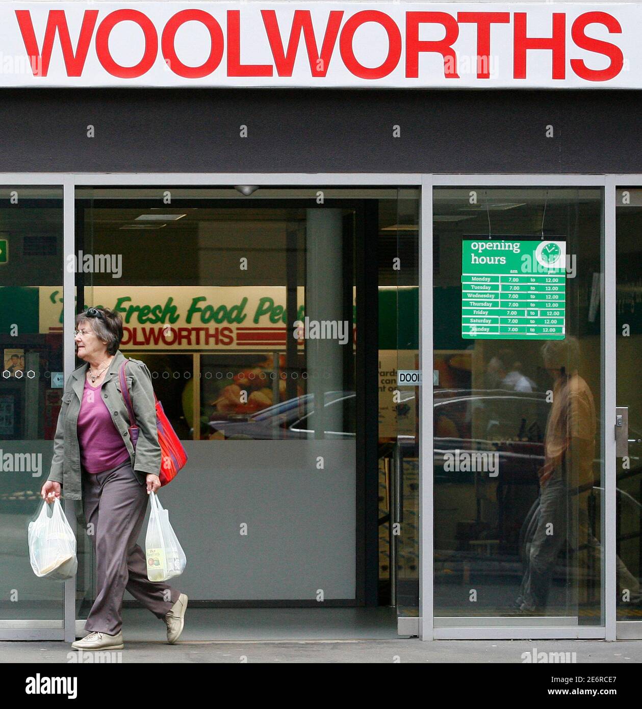 Woolworths supermarket entrance hi-res stock photography and images - Alamy