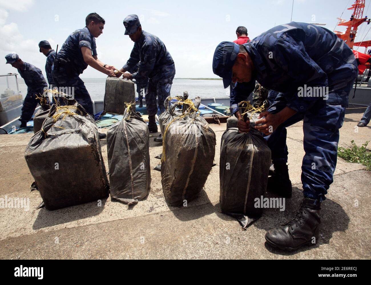 Drug soldiers hi-res stock photography and images - Alamy