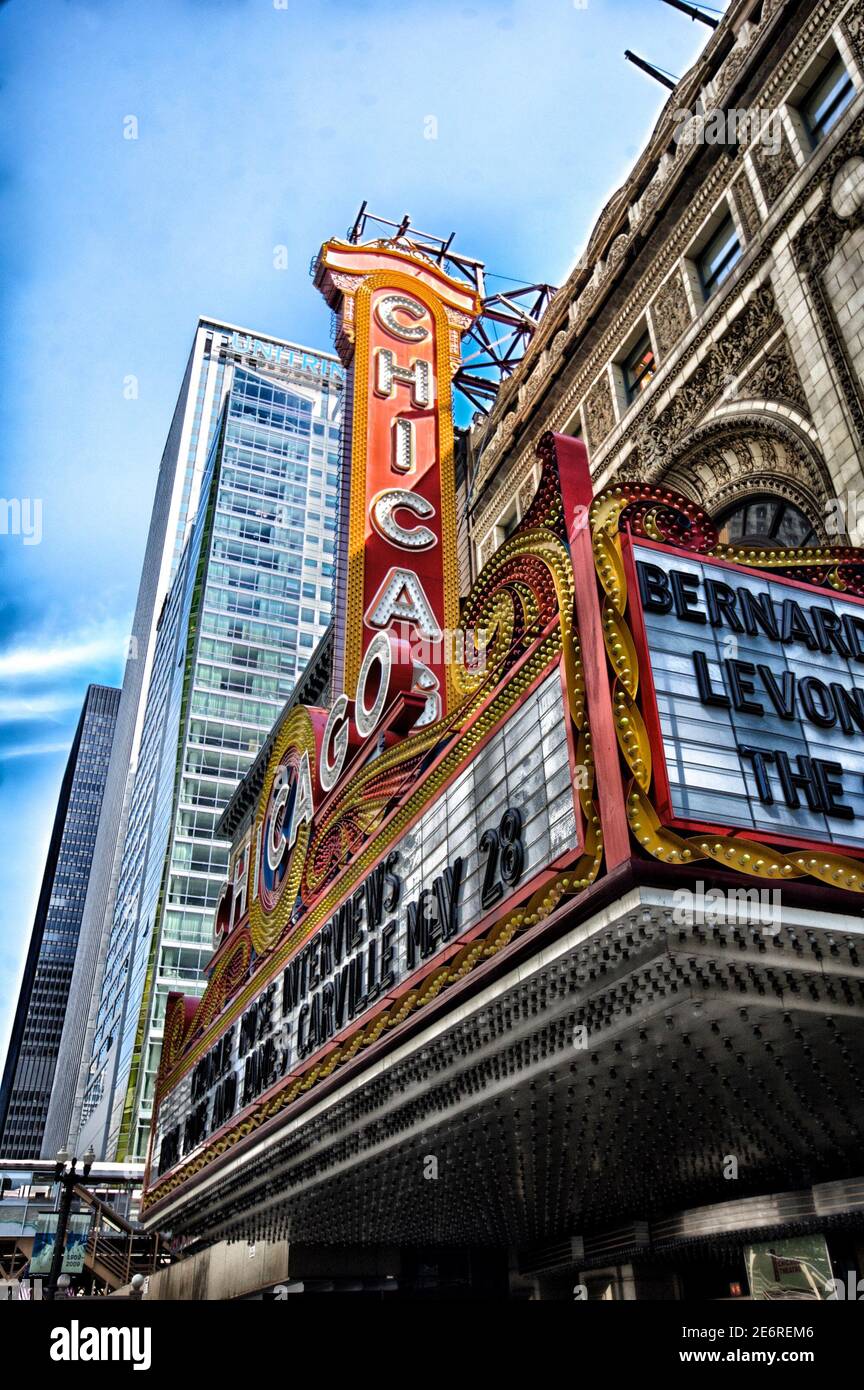 Chicago landmarks hi-res stock photography and images - Alamy