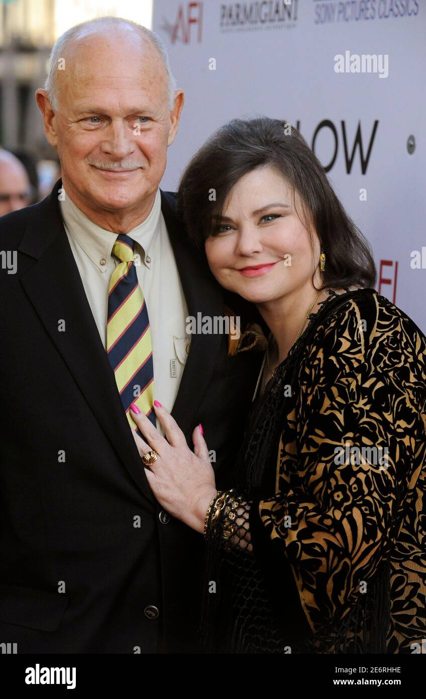 Delta Burke And Gerald Mcraney High Resolution Stock Photography and ...