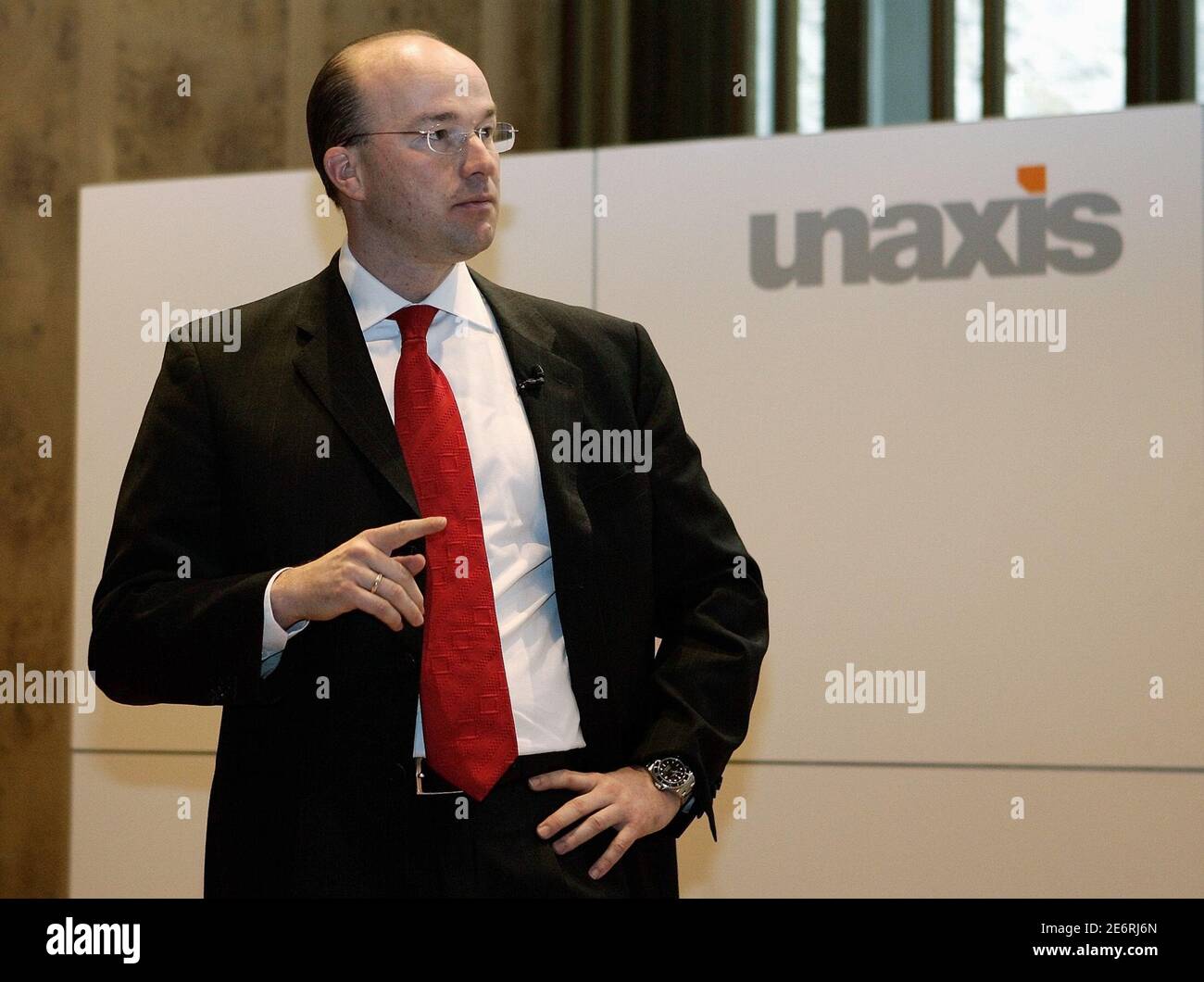 Poor Performance High Resolution Stock Photography and Images - Alamy