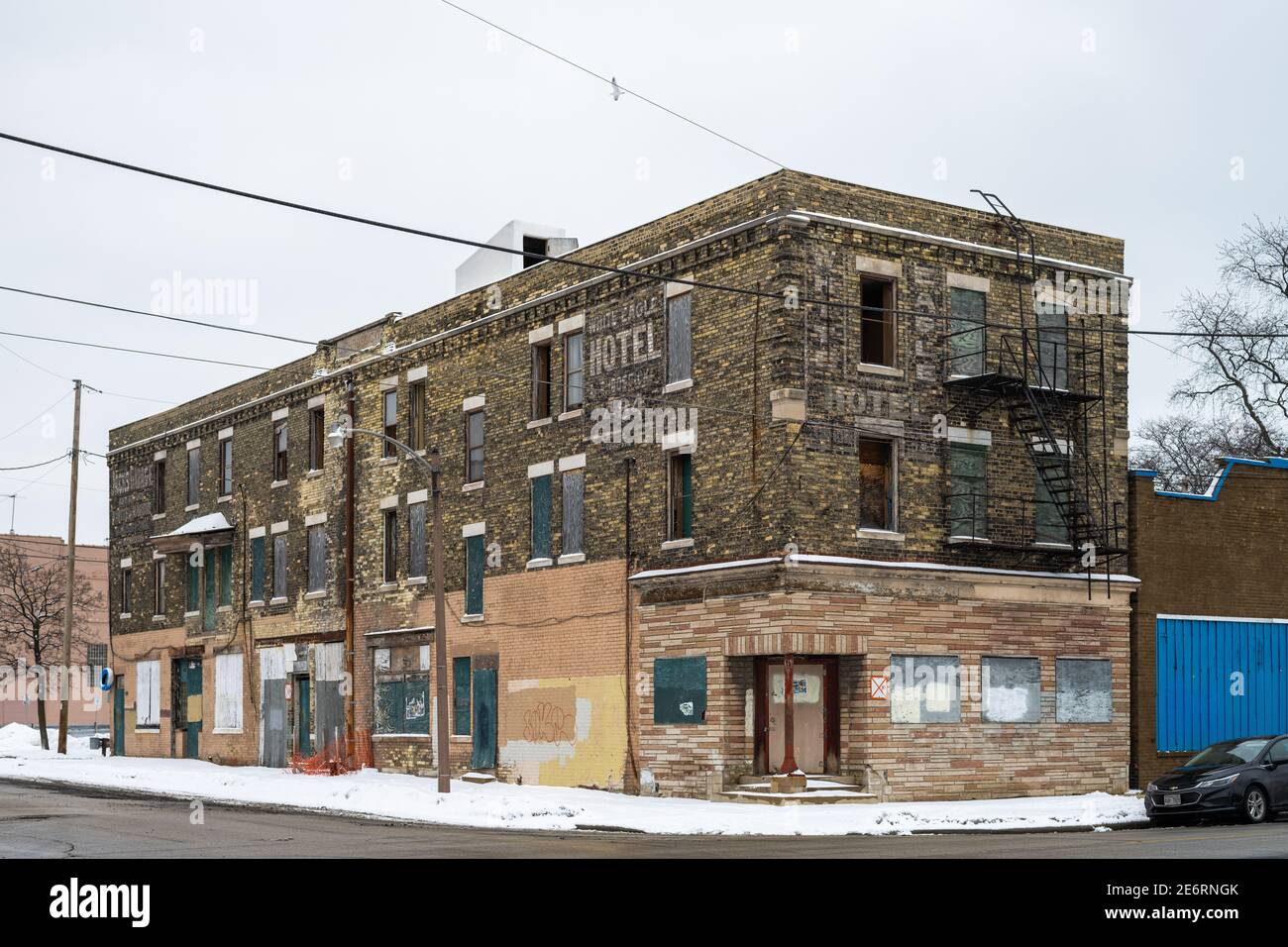 Broken damaged hotel hi-res stock photography and images - Alamy