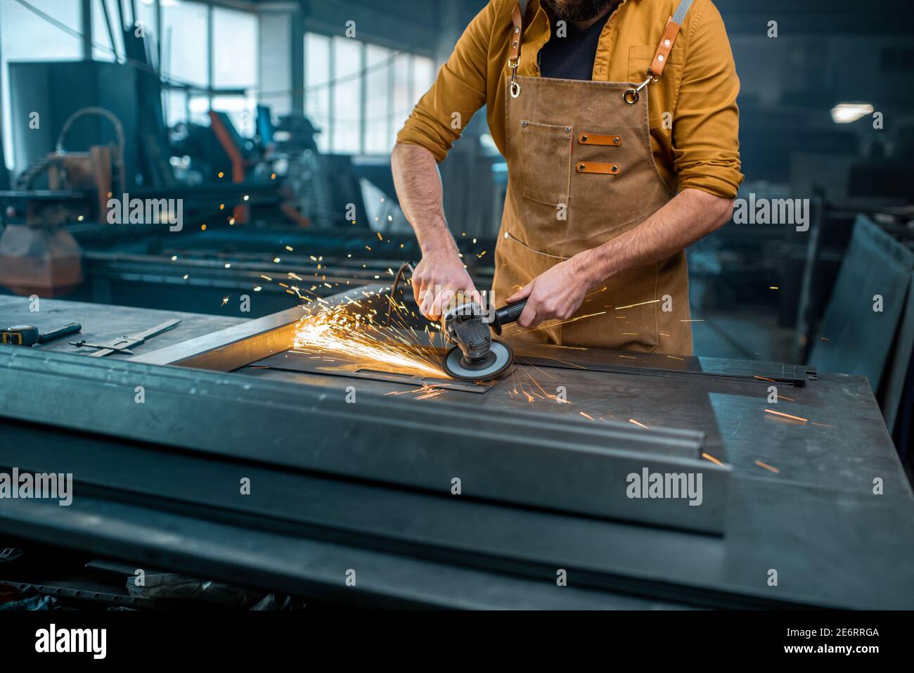 Workman sparks hi-res stock photography and images - Alamy