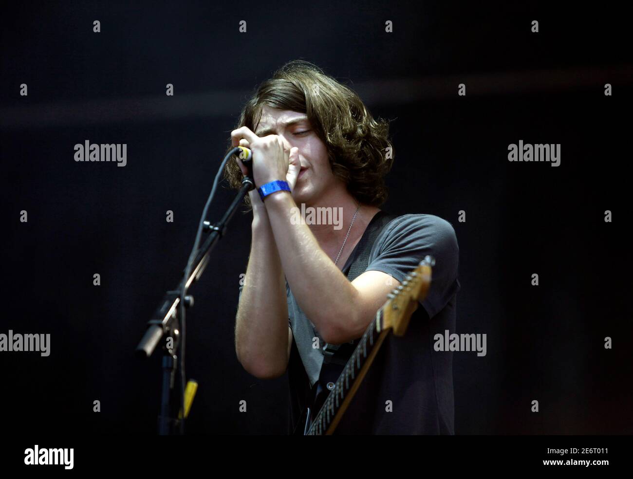 Alex turner singer arctic monkeys hi-res stock photography and images ...