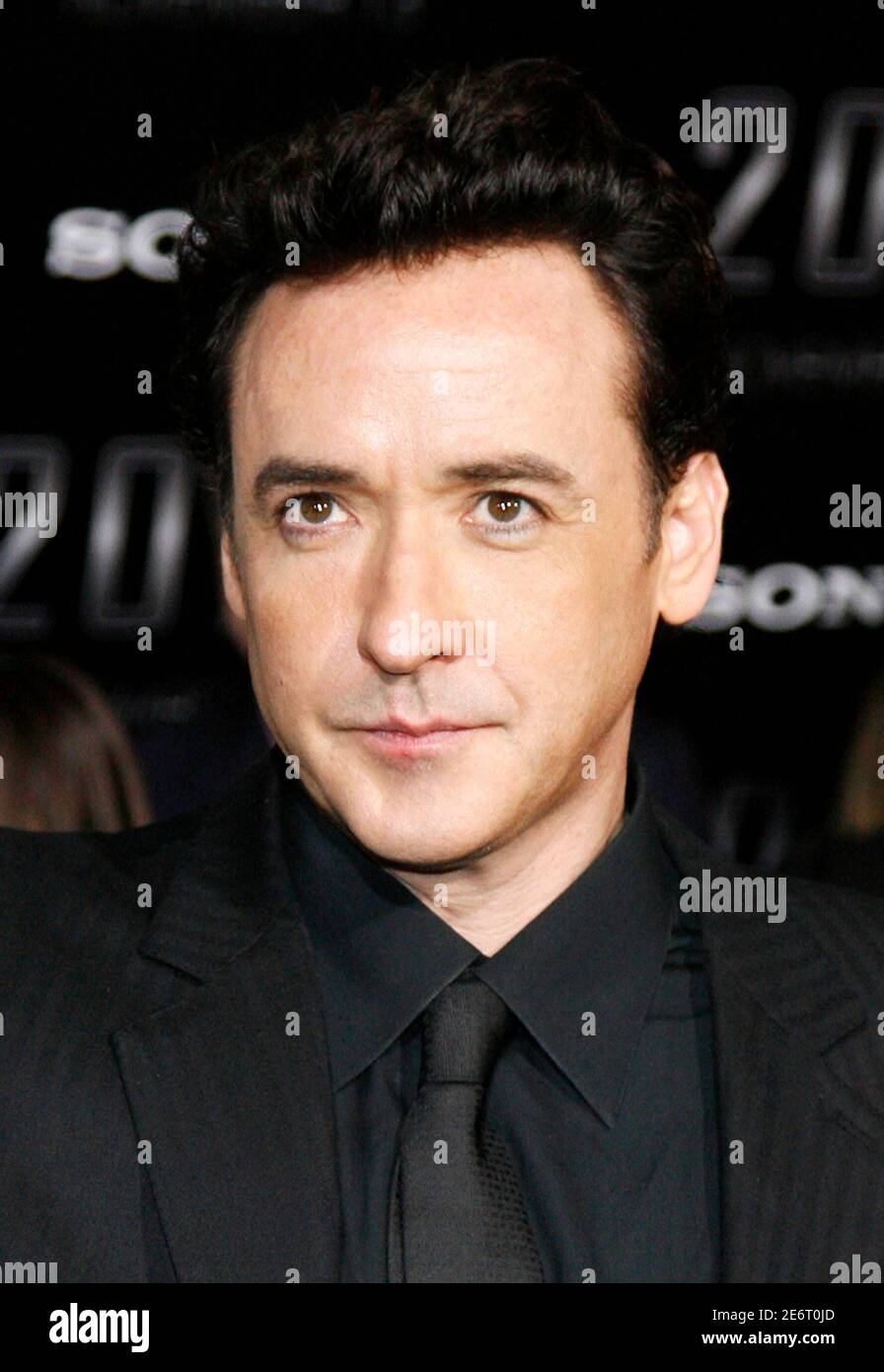 John Cusack 2012 2009 High Resolution Stock Photography and Images - Alamy