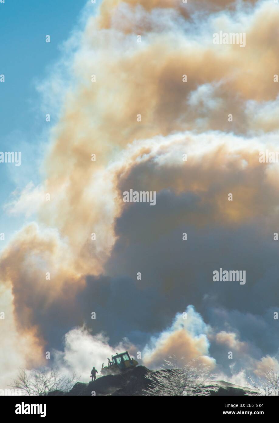 Firefighter bulldozer hi-res stock photography and images - Alamy