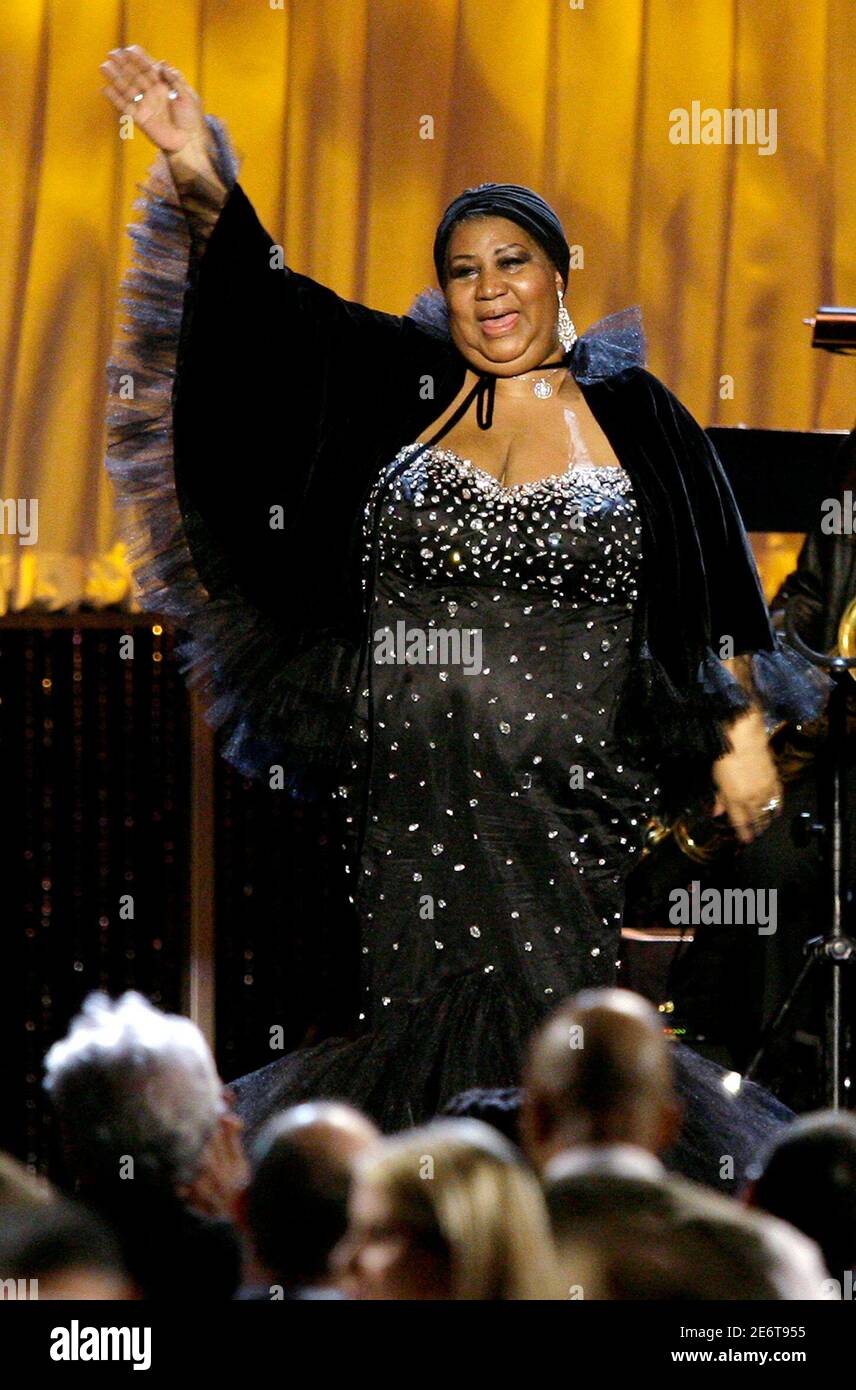 Aretha franklin performing hi-res stock photography and images - Alamy