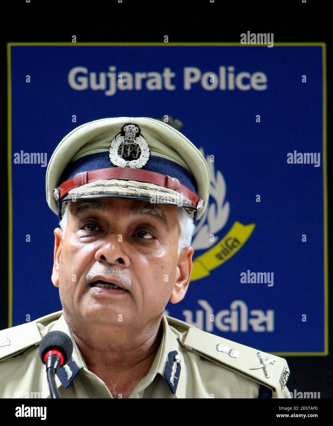 Indian director general police dgp hi-res stock photography and images ...