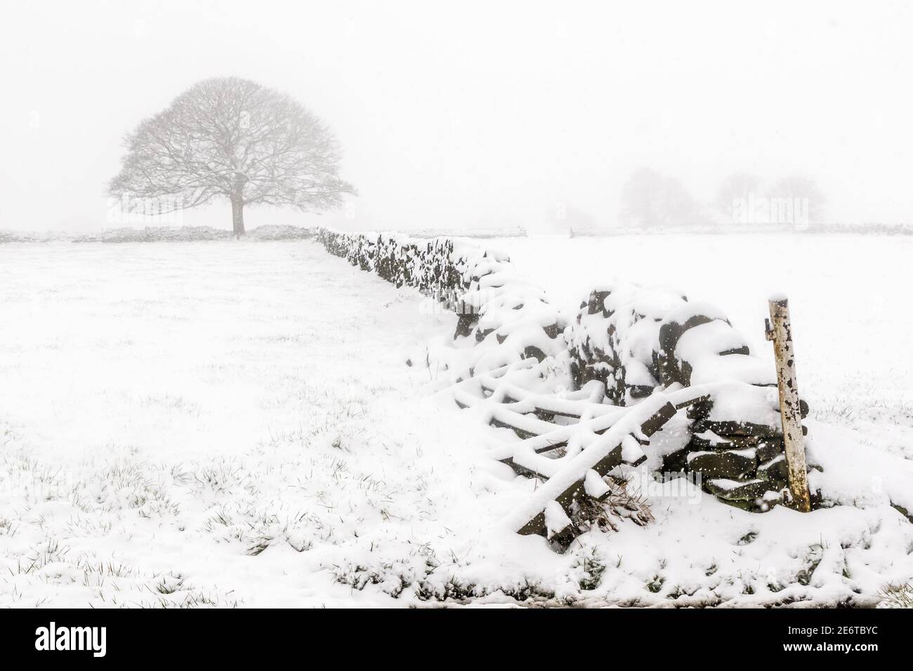 Snow covers the landscape, Yorkshire UK Stock Photo - Alamy