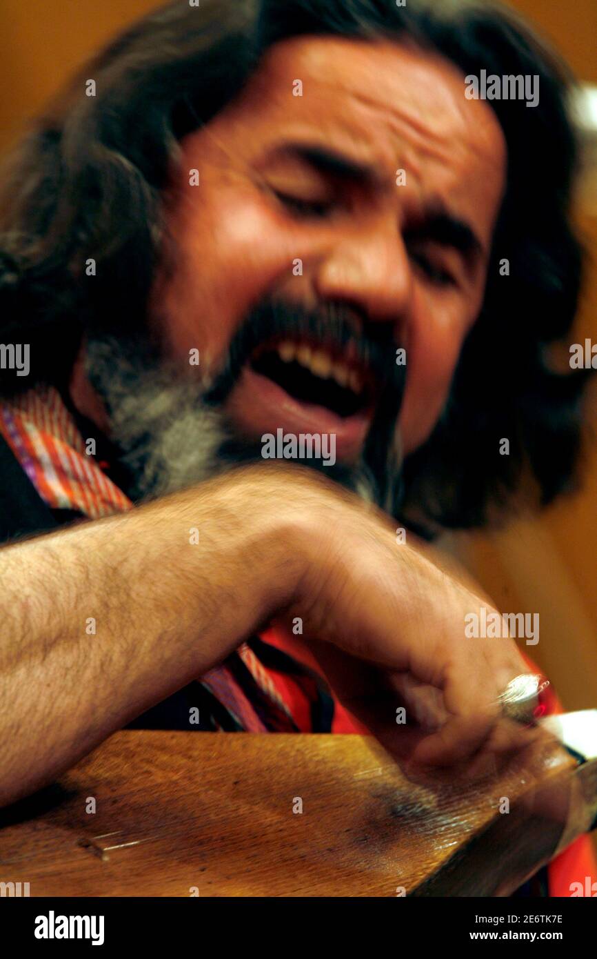 Roshan iran hi-res stock photography and images - Alamy