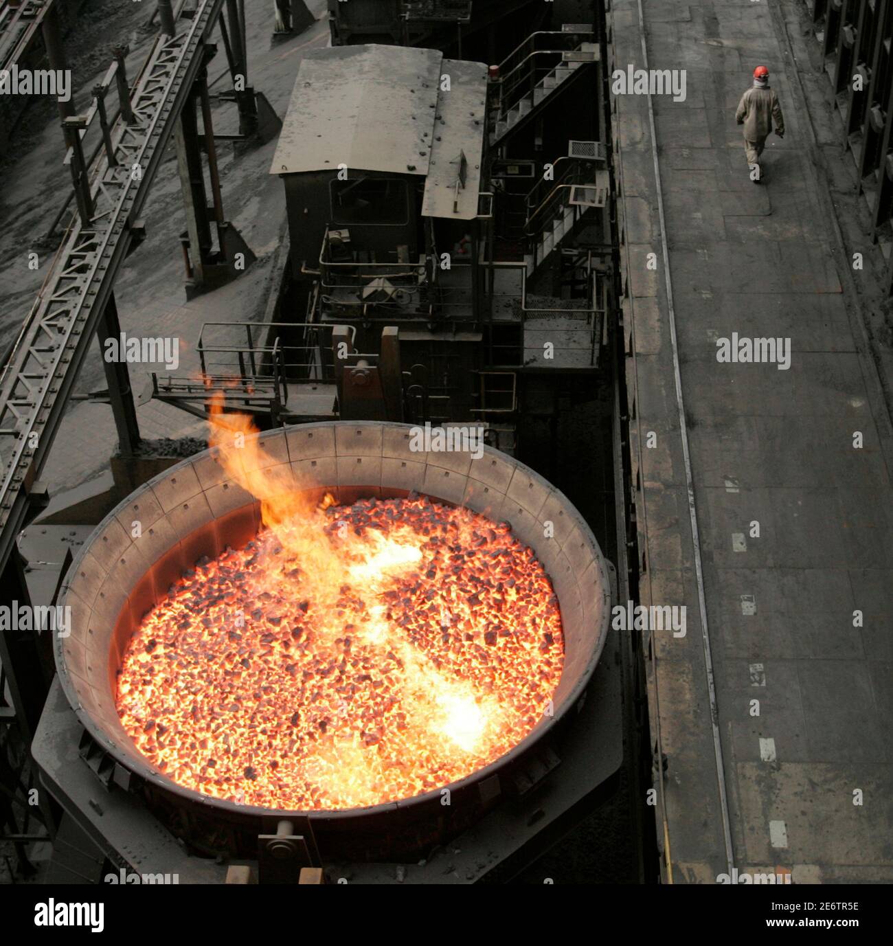 Burning coke hi-res stock photography and images - Alamy