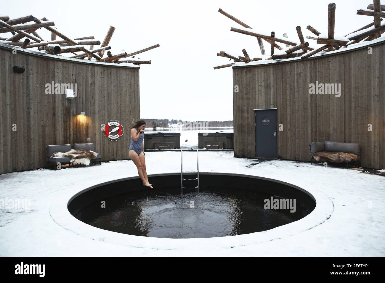 Ice bath woman hi-res stock photography and images - Alamy
