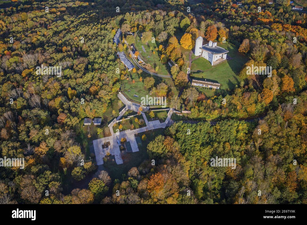 France, Haute-Saone, Ronchamp, Notre Dame du Haut by architect Le ...