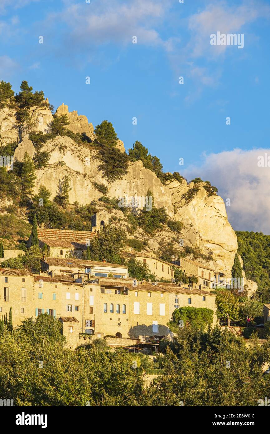 France, Vaucluse, the medieval village of Seguret, labelled Les Plus ...