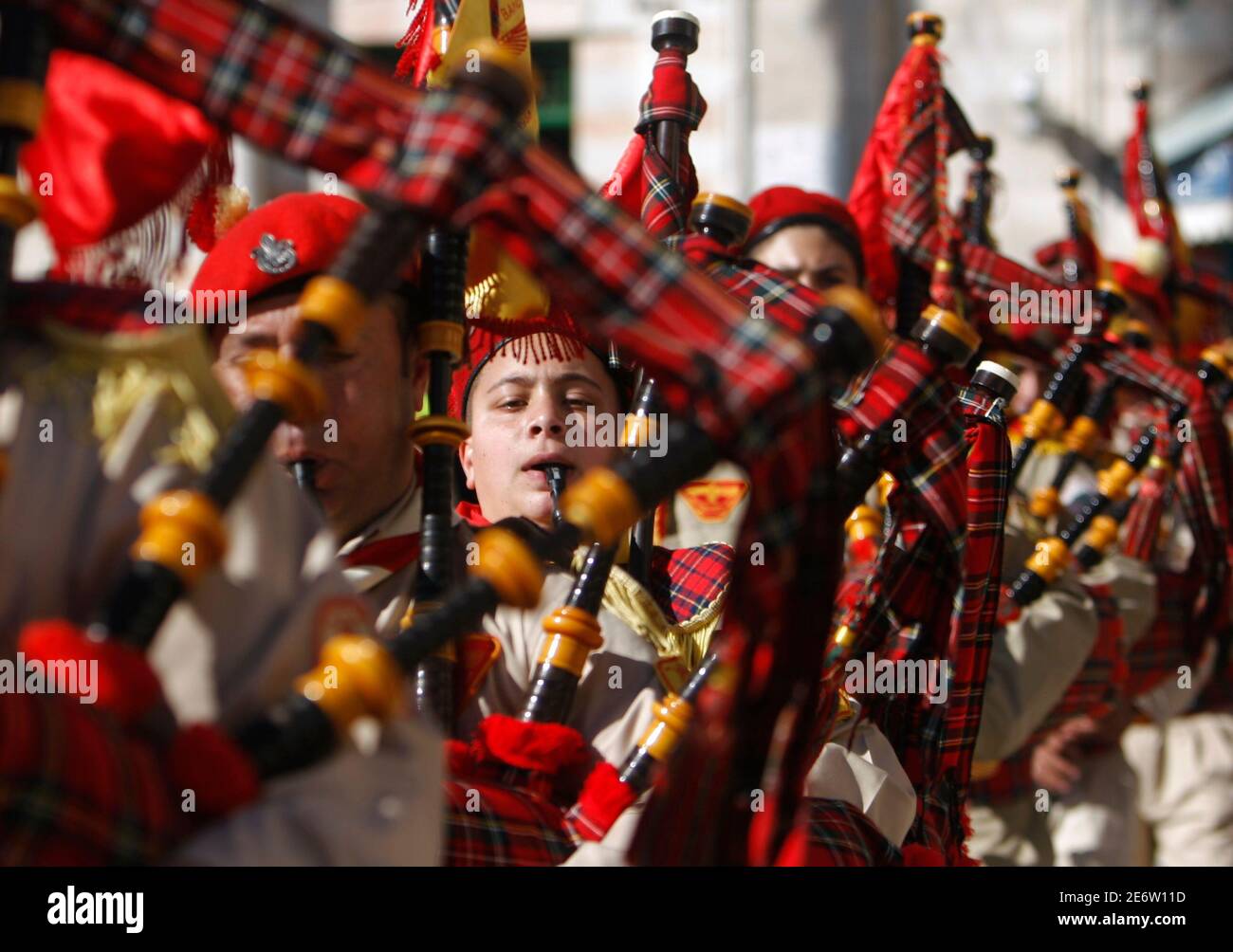 Christmas bagpipes hi-res stock photography and images - Alamy