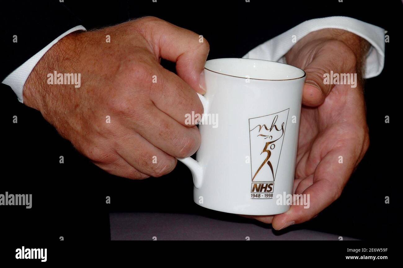 Hospital visit tea hi-res stock photography and images - Alamy