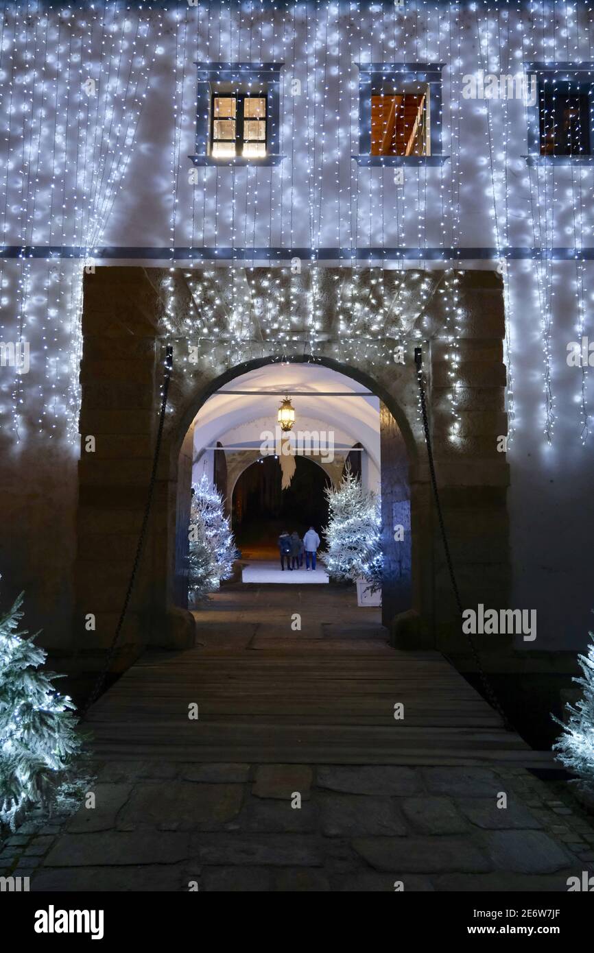 Croatia, Varazdin County, Varazdin, Christmas illuminations, Stari Grad ...