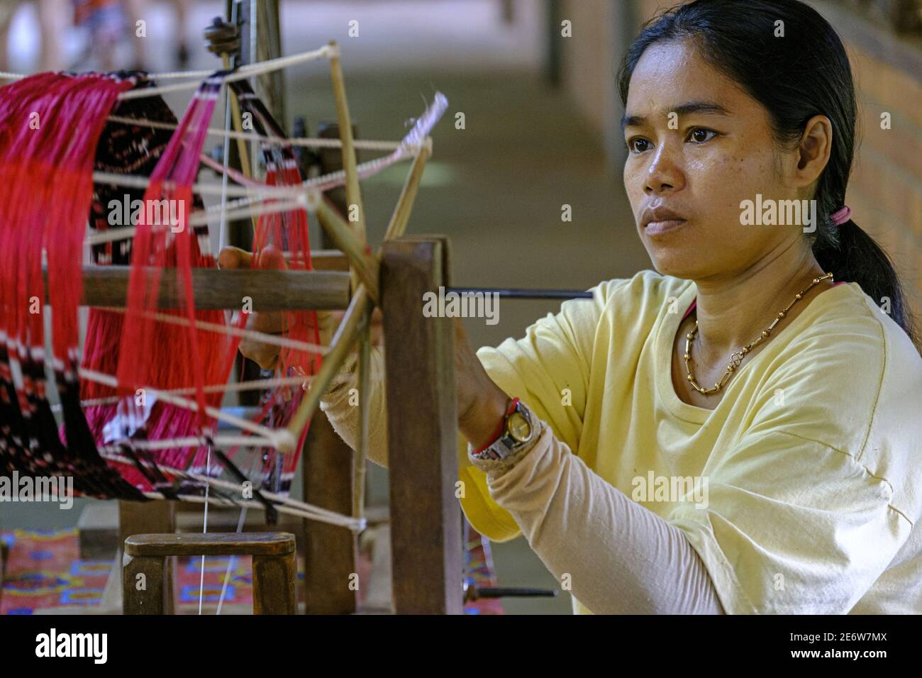 Cambodia, Kompong Thom, handicraft, Silk farm, unwiding Stock Photo - Alamy