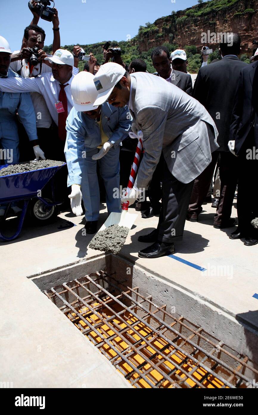 River meles hi-res stock photography and images - Alamy