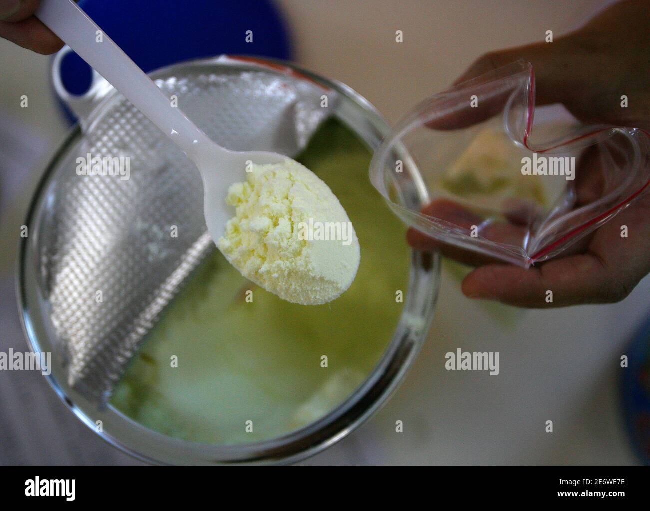 Melamine milk powder hi-res stock photography and images - Alamy