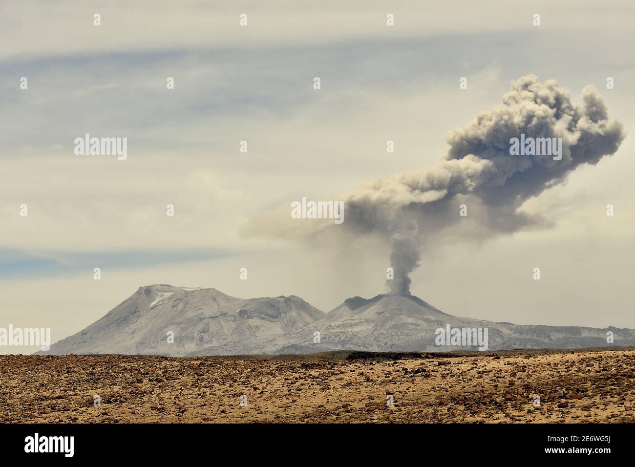 Peru, From Arequipa to Chivay, Misti Volcano Stock Photo - Alamy