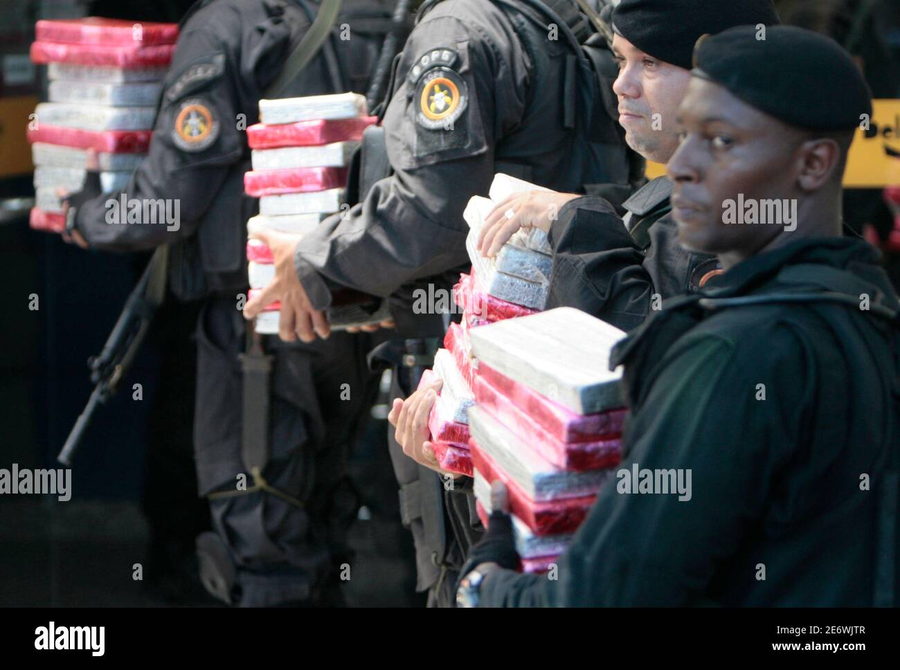 Jacarezinho slum police drug hi-res stock photography and images - Alamy