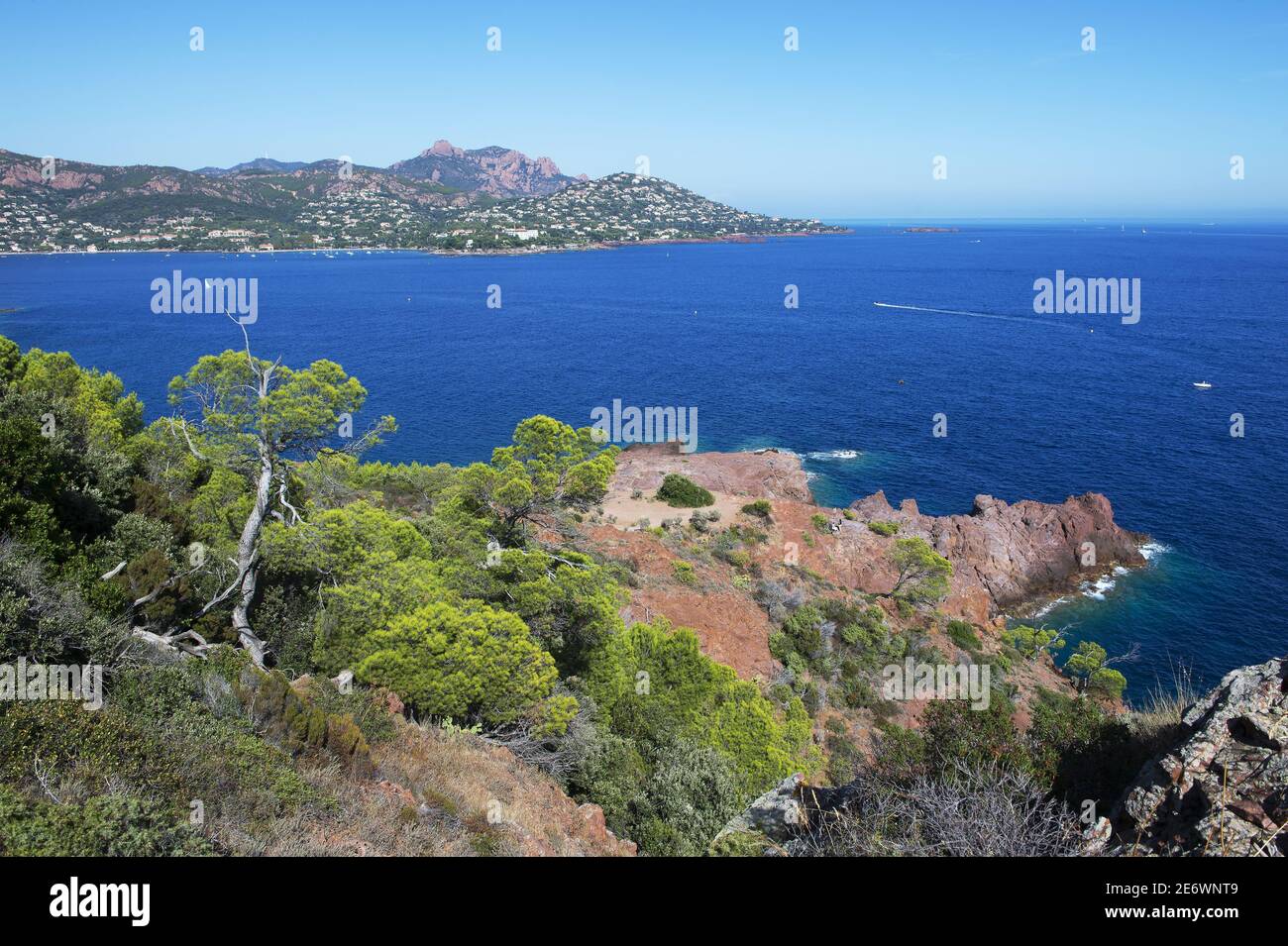 France, Var, Saint Raphael, hike around the rock of the Dramont the bay ...