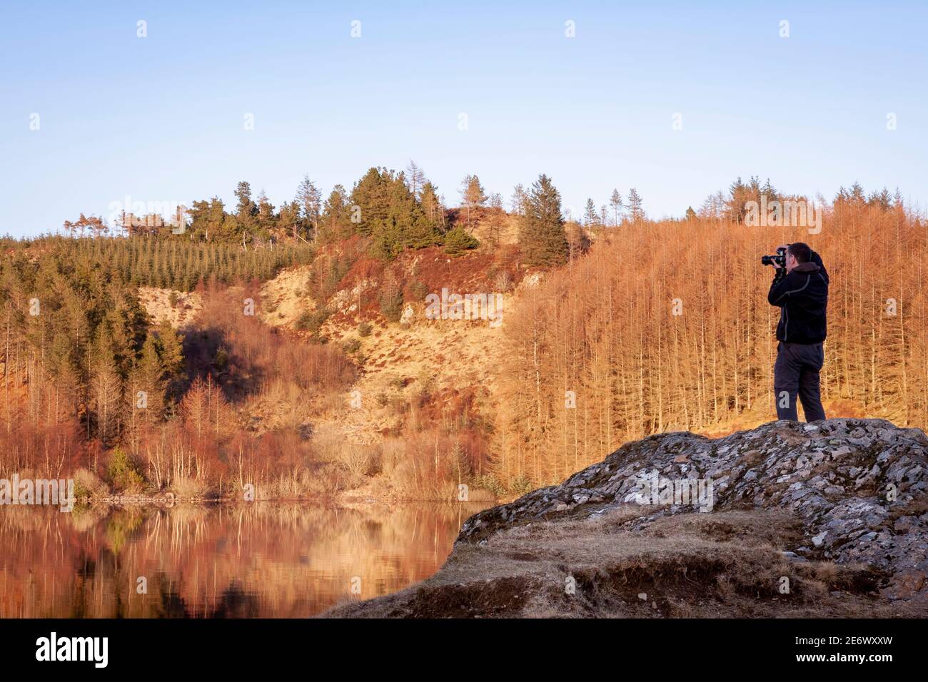 photographing the landscapes of Scotland Stock Photo - Alamy