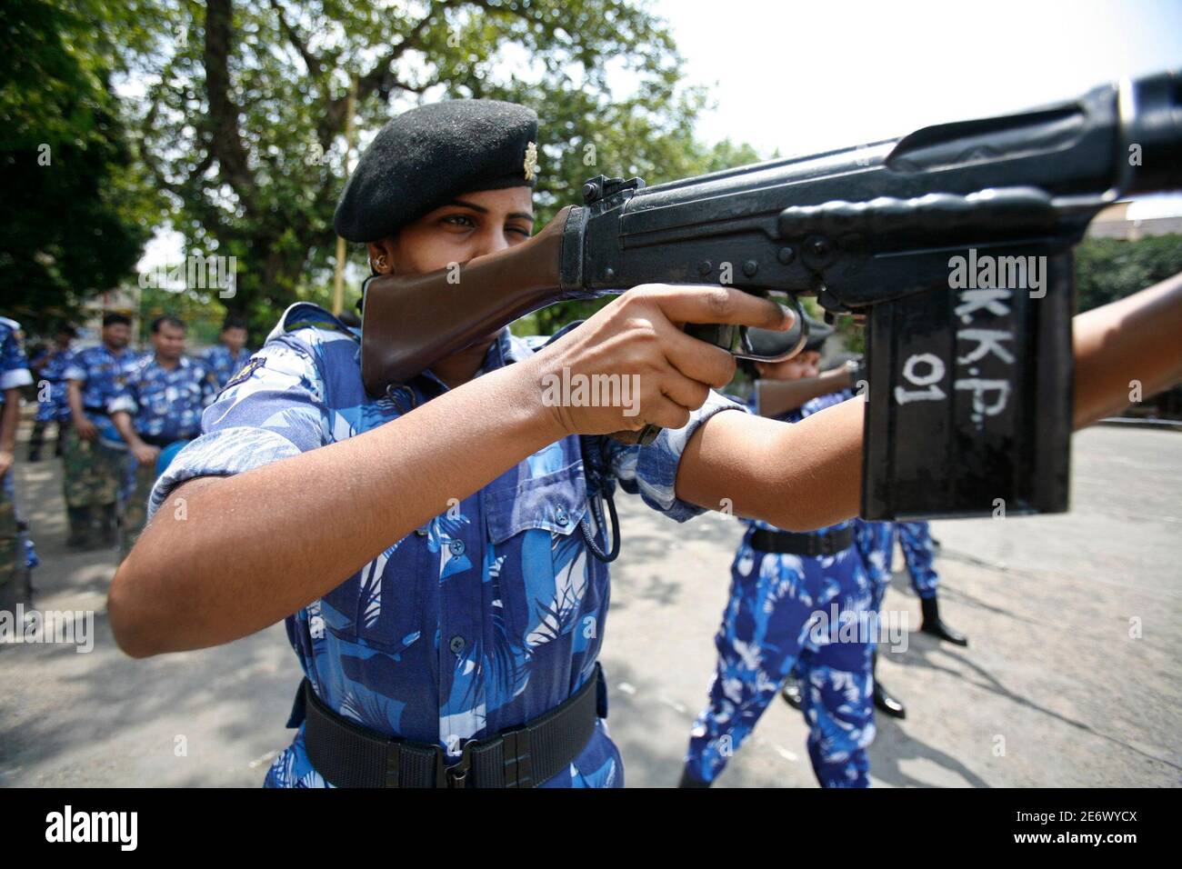 Indian rapid action force raf hi-res stock photography and images - Alamy