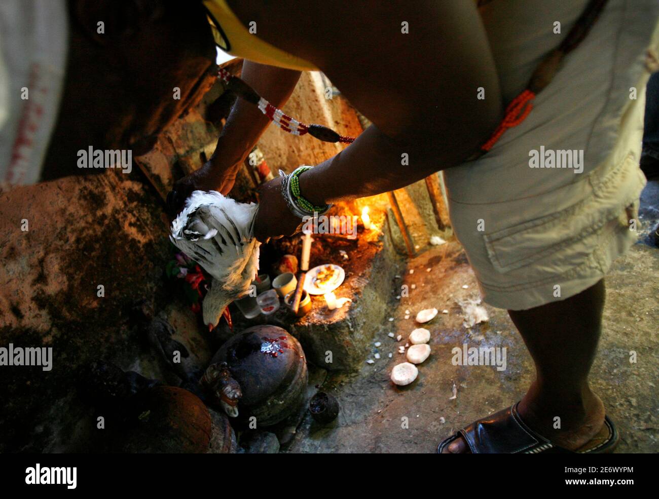 Babalawo cuba hi-res stock photography and images - Alamy