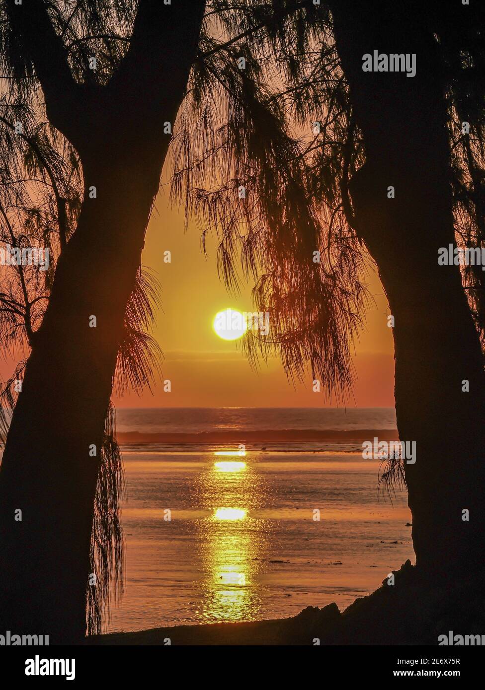 Hermitage lagoon la reunion hi-res stock photography and images - Alamy