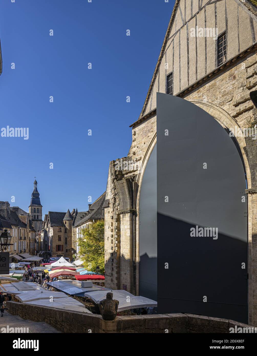 France, Dordogne, Black Perigord, Sarlat, Town of Sarlat Stock Photo ...