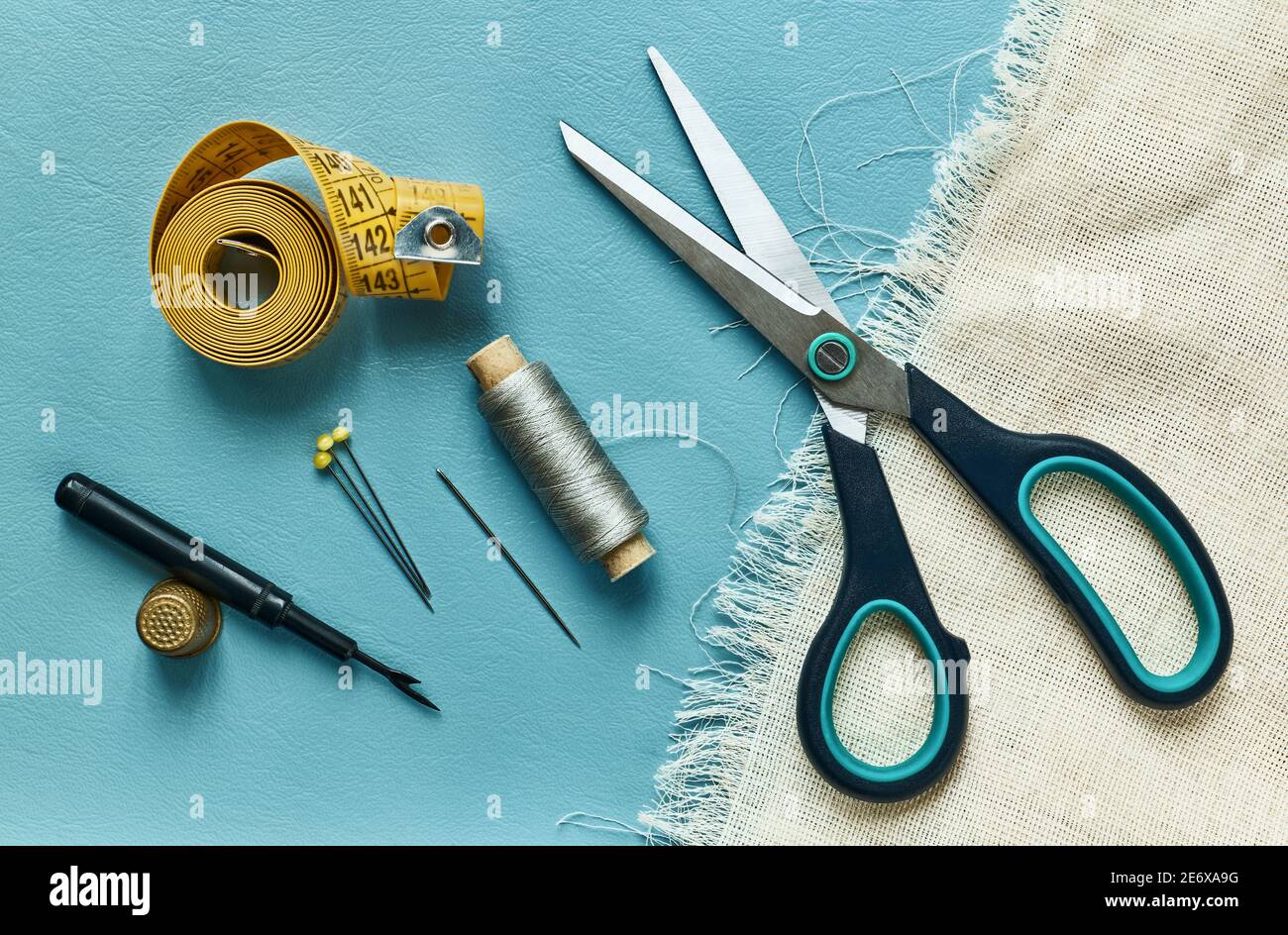 Tailor craft hi-res stock photography and images - Alamy