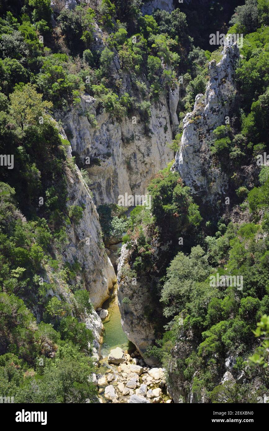 France, Pyrenees-Orientales, Galamus gorges, Agly river Stock Photo - Alamy