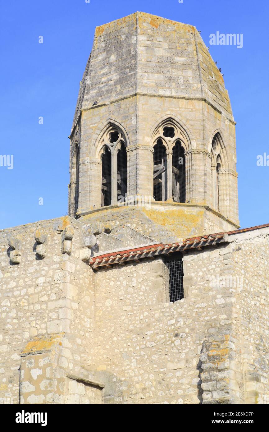 Truncated tower hi-res stock photography and images - Alamy