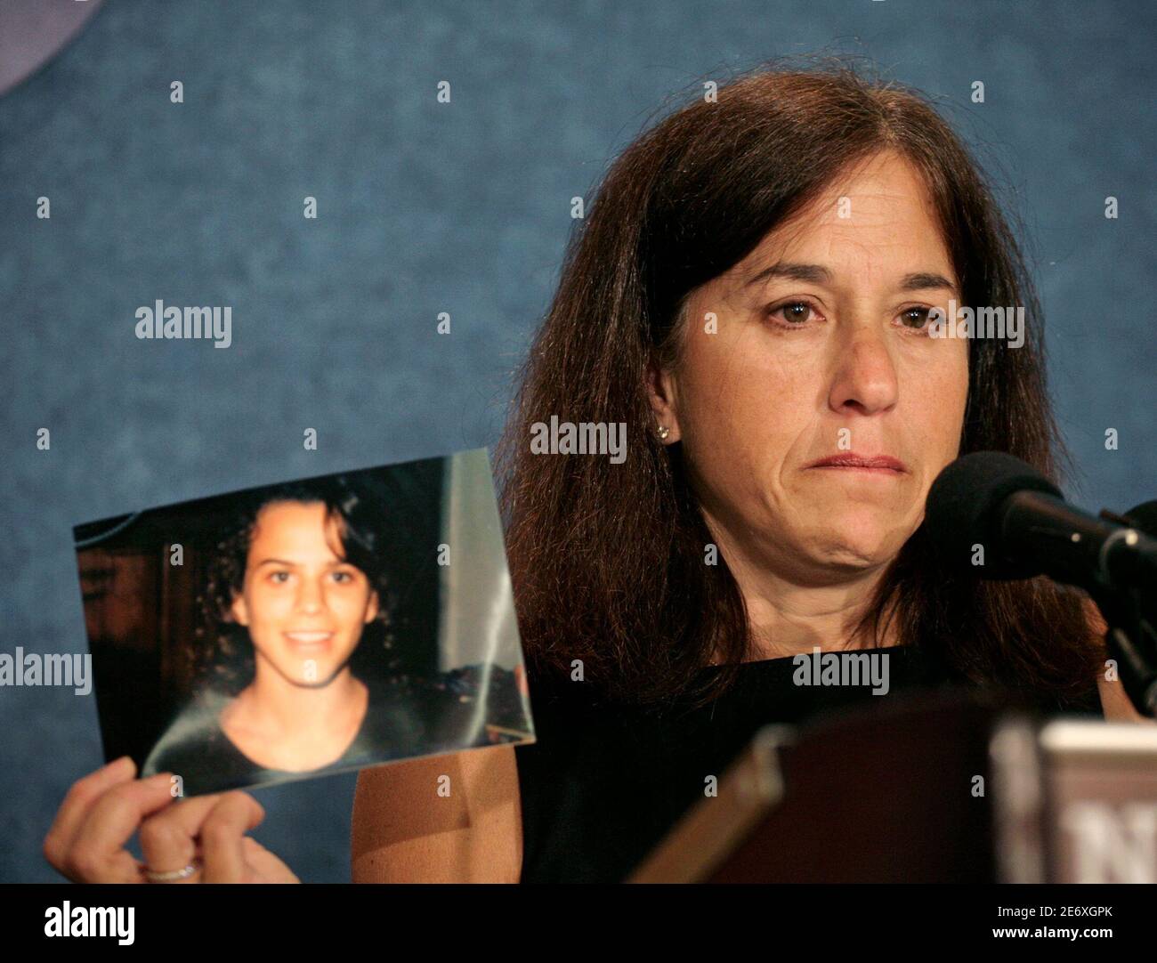 The 9 11 commission report hi-res stock photography and images - Alamy