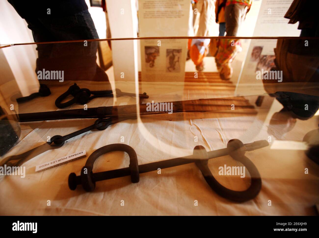 House of slaves on goree island hi-res stock photography and images - Alamy