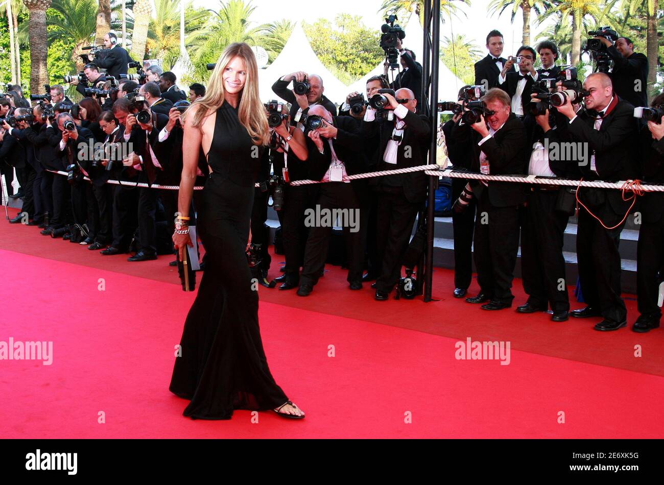 Elle macpherson cannes hi-res stock photography and images - Alamy