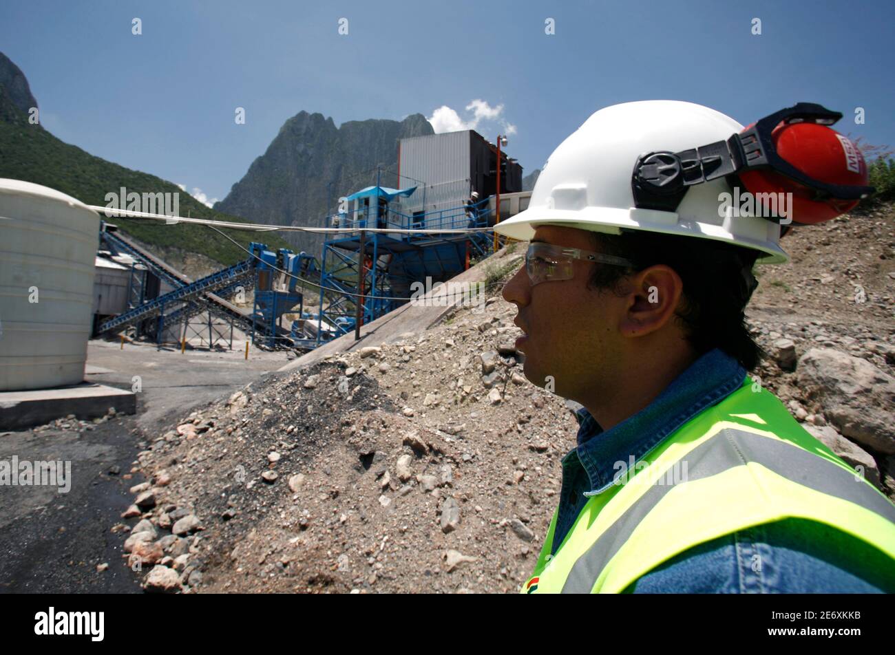 Cemex mexico hi-res stock photography and images - Alamy