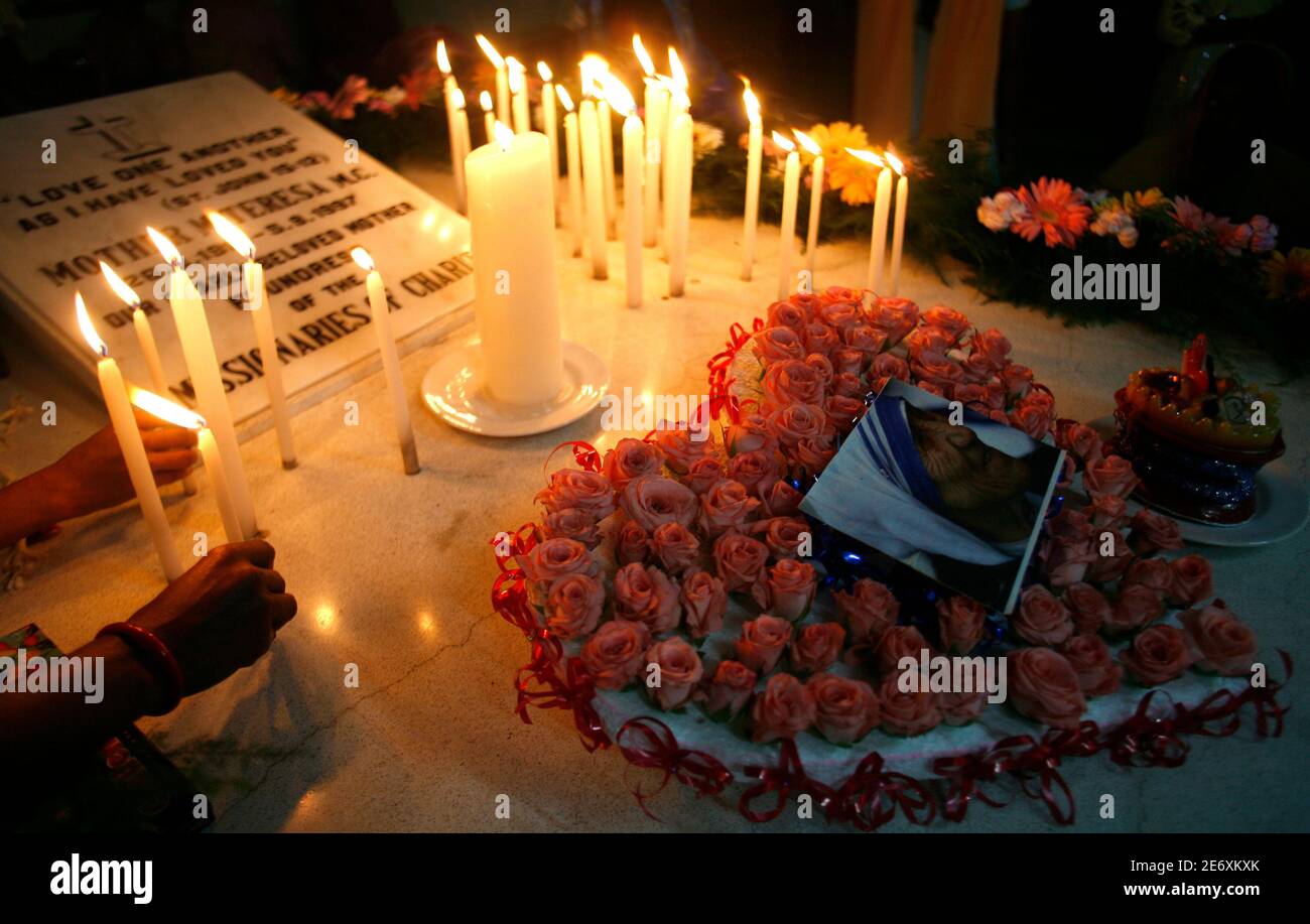 Death anniversary of mother teresa hi-res stock photography and images ...