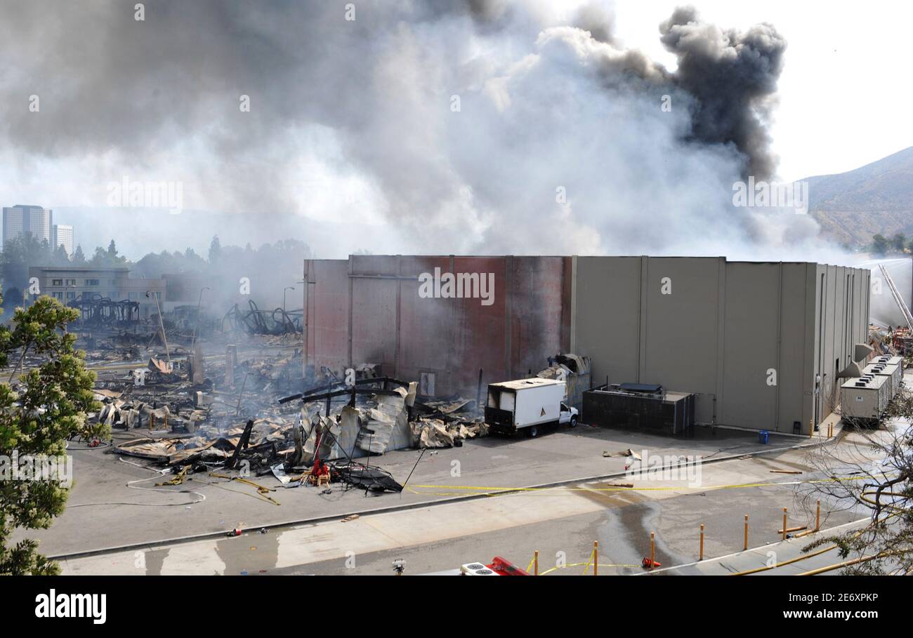 Movie studio soundstage hi-res stock photography and images - Alamy